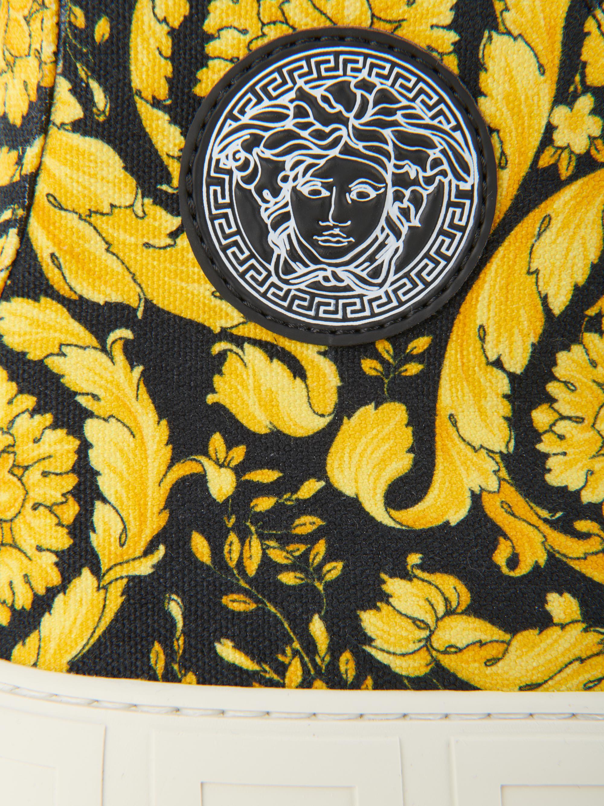 Baroque Print Versace