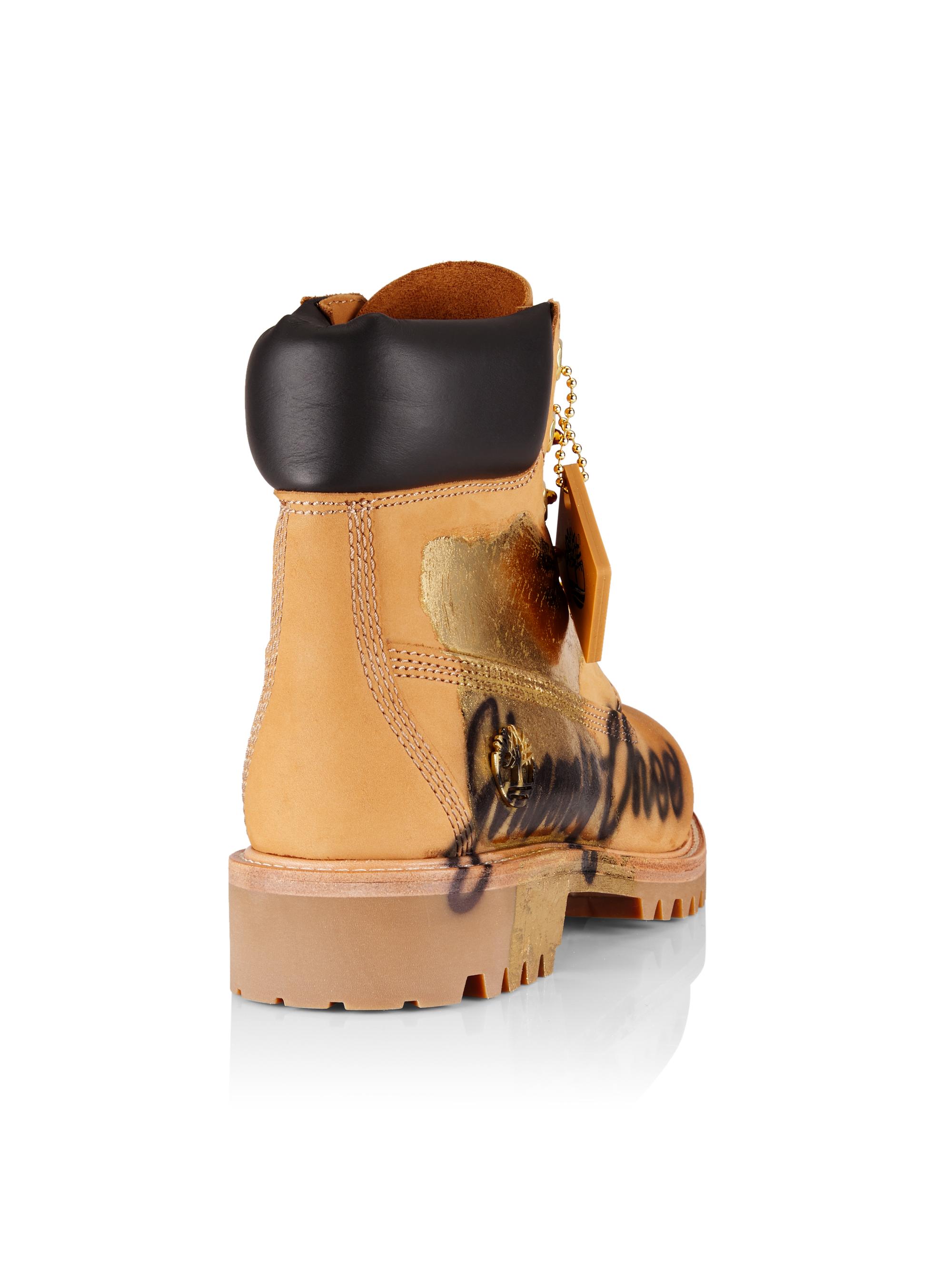 Customized Timberland Boots With Chains