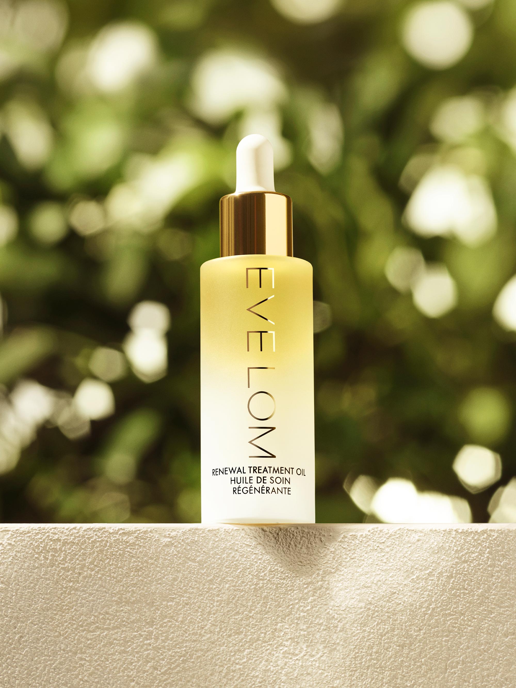 Eve Lom Moisture & Radiance Renewal Treatment Oil | Saks Fifth Avenue