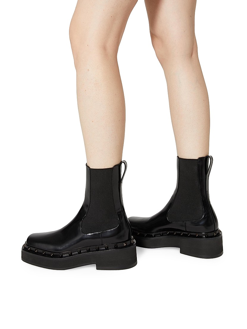 Shop Valentino Garavani M-way Rockstud Beatle In Calfskin Shop Valentino Garavani M-way Rockstud Beatle In Calfskin