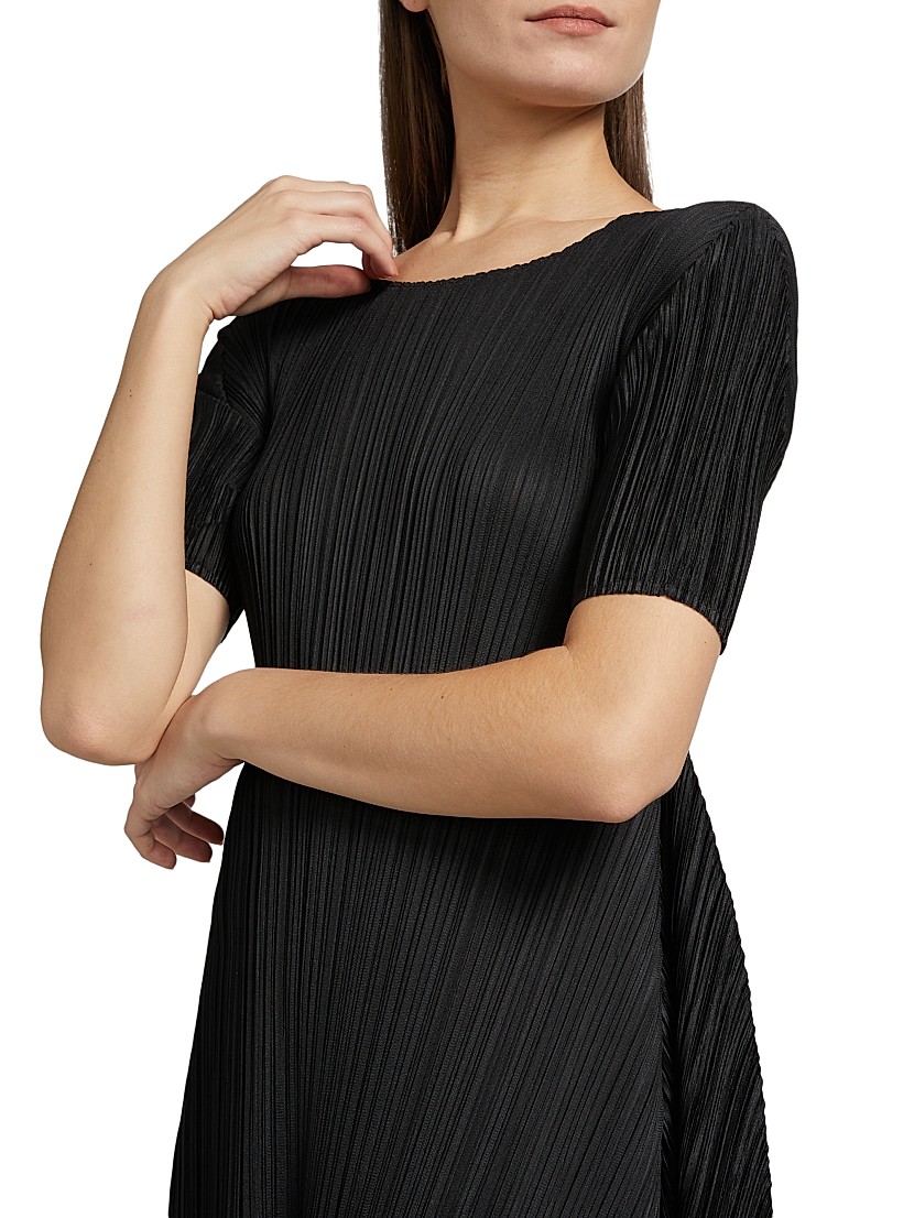 Shop Pleats Please Issey Miyake Efficient Plissé Square Shop Pleats Please Issey Miyake Efficient Plissé Square
