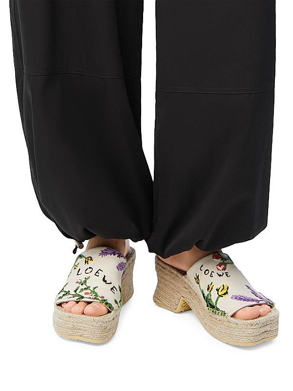 Shop LOEWE LOEWE x Paula's Ibiza Petal 80MM Embroidered Shop LOEWE LOEWE x Paula's Ibiza Petal 80MM Embroidered