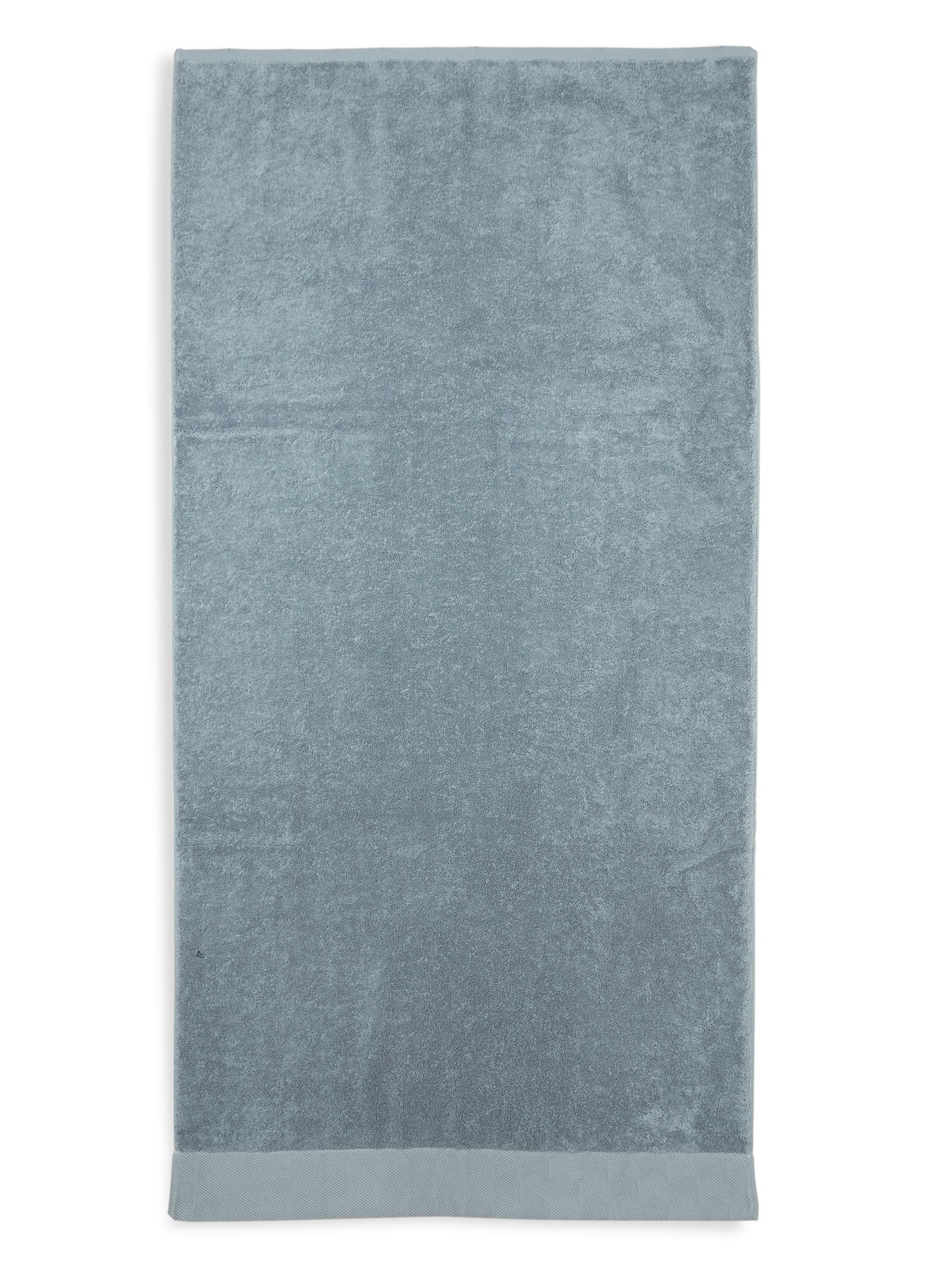 Frette Diamond Bordo Bath Towel | Saks Fifth Avenue