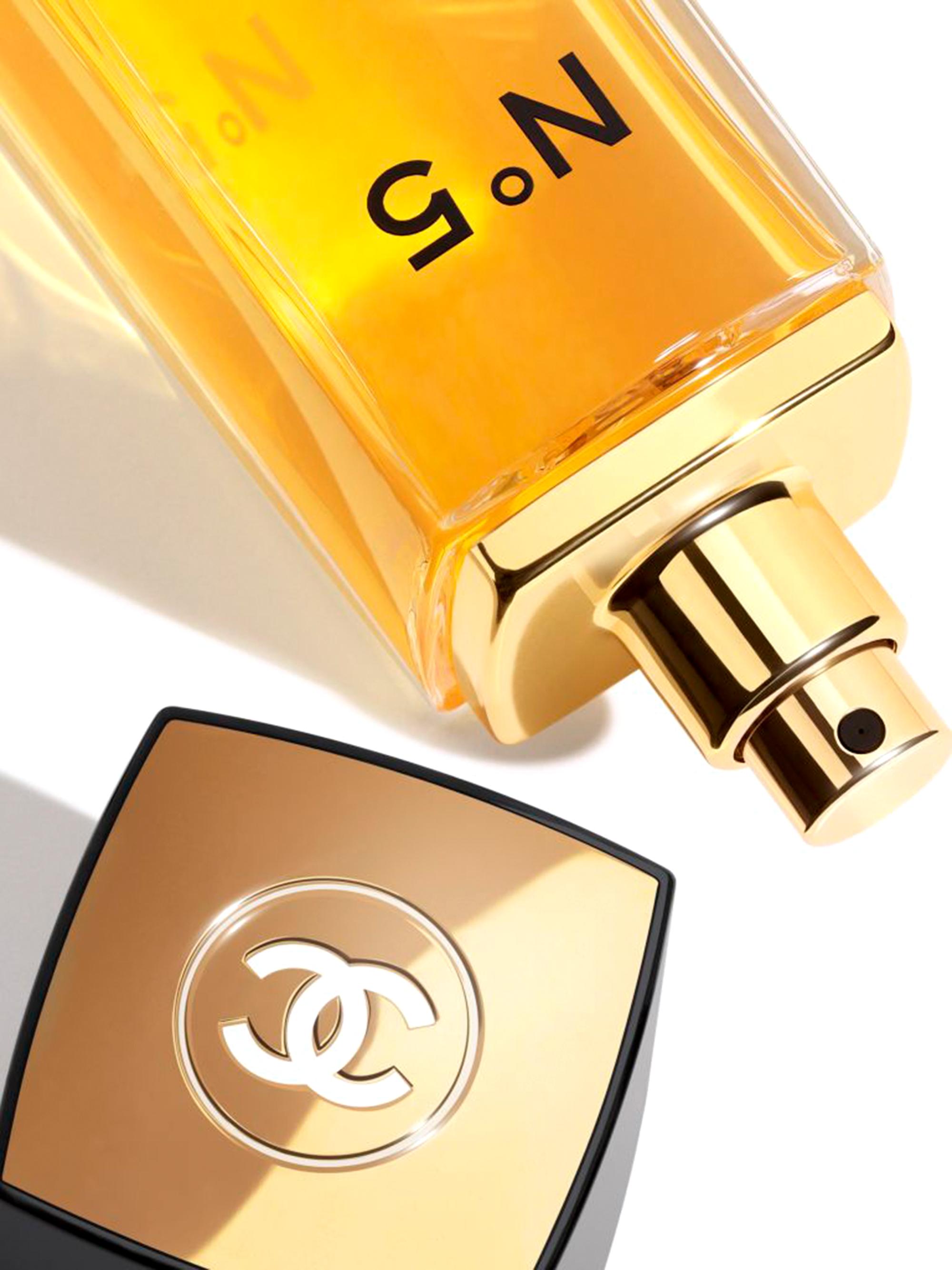 CHANEL Eau de Toilette Spray | Saks Fifth Avenue